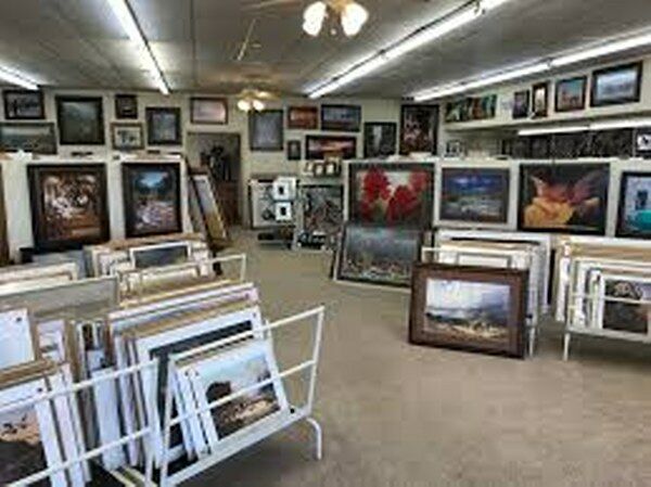 Charles Adams Gallery - Art gallery in Lubbock - SINGULART